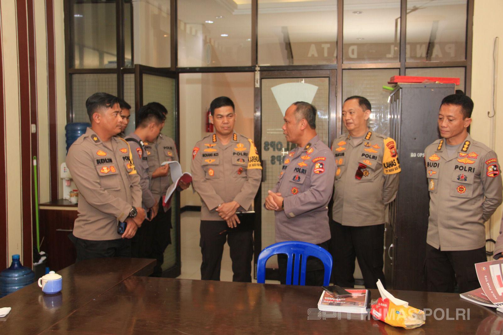 Cek Operasi Mantap Brata Tim Itwasum Polri Lakukan Pengawasan Di Polda ... Cek Operasi Mantap Brata Tim Itwasum Polri Lakukan Pengawasan Di Polda ...