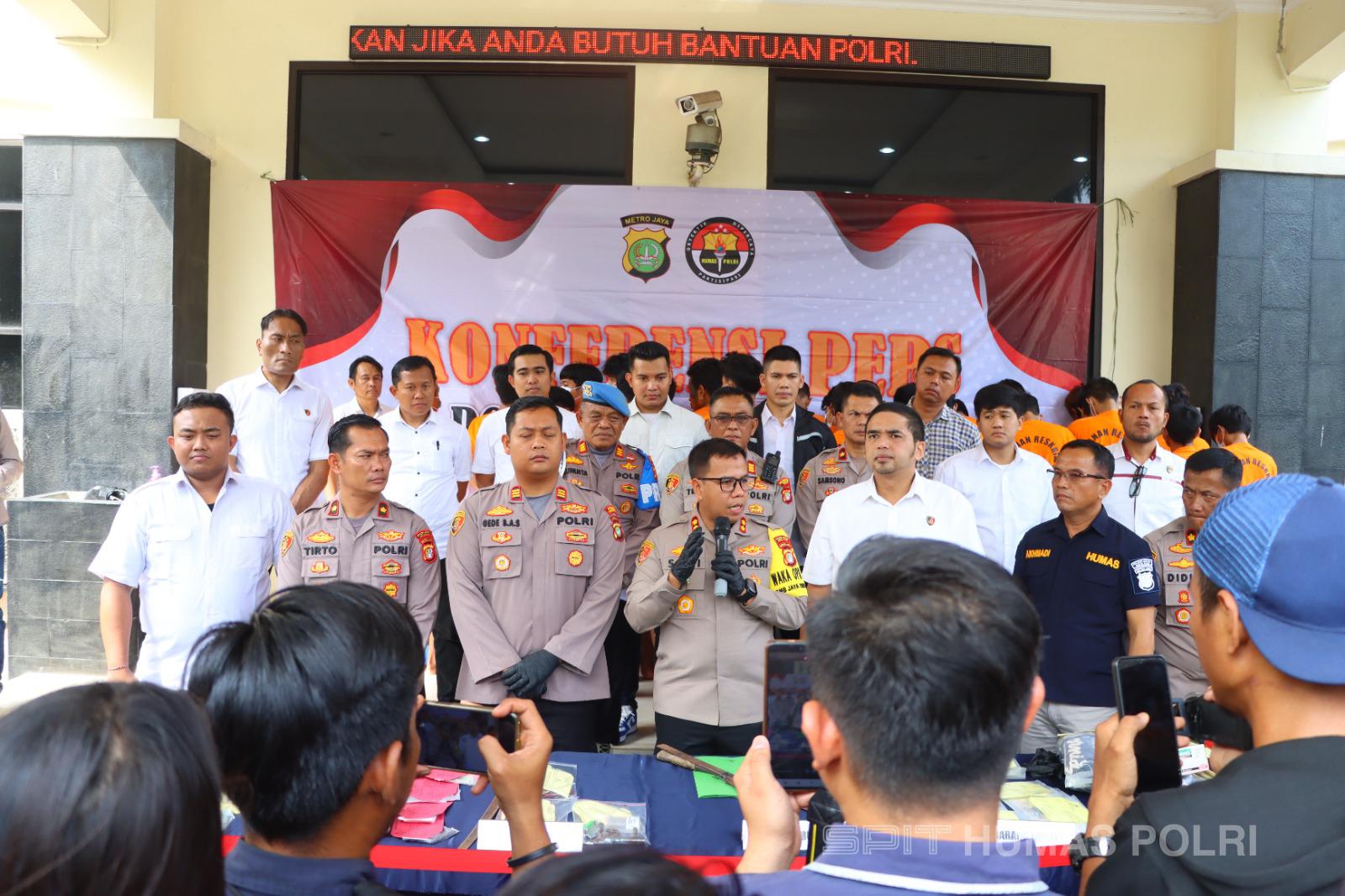 Ungkap 23 Kasus Kejahatan Dalam Waktu Satu Bulan, Polres Metro Bekasi ... Ungkap 23 Kasus Kejahatan Dalam Waktu Satu Bulan, Polres Metro Bekasi ...